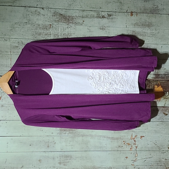 AB Studio | Tops | Ab Studio Faux Layered Top | Poshmark